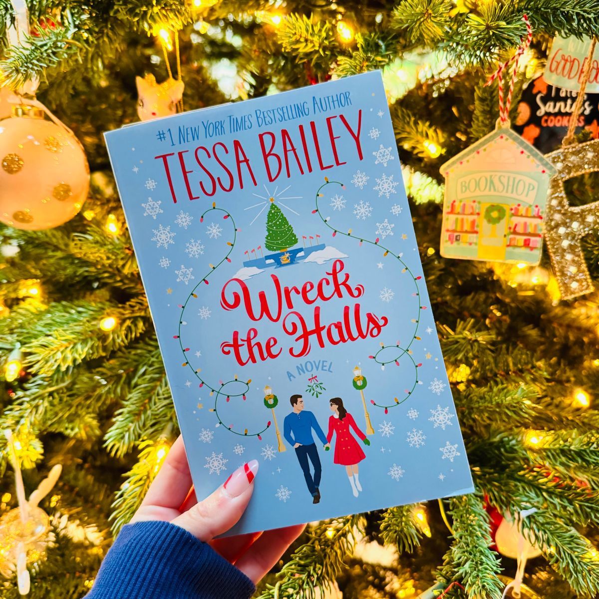 Book Review: Wreck the Halls – Kristen's Book Korner